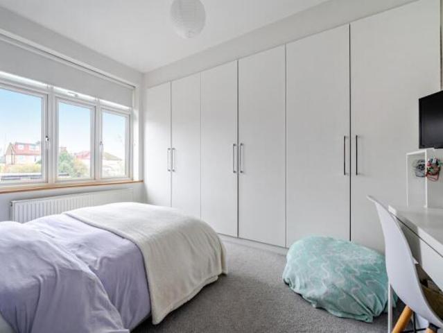 3 bedroom semi detached house for sale in Morley Hill, Enfield, EN2