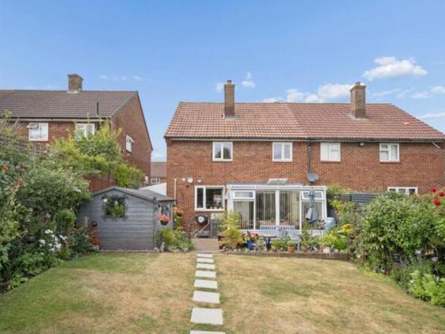3 bedroom semi detached house for sale in Morriston Close, Watford, WD19