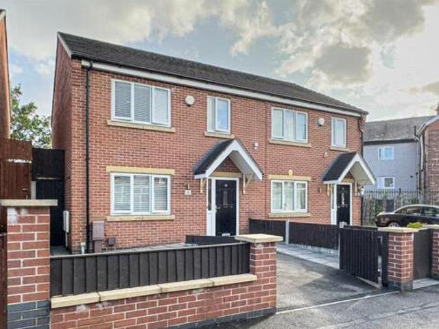 3 Bedroom Semi detached House For Sale In Moston, Manchester