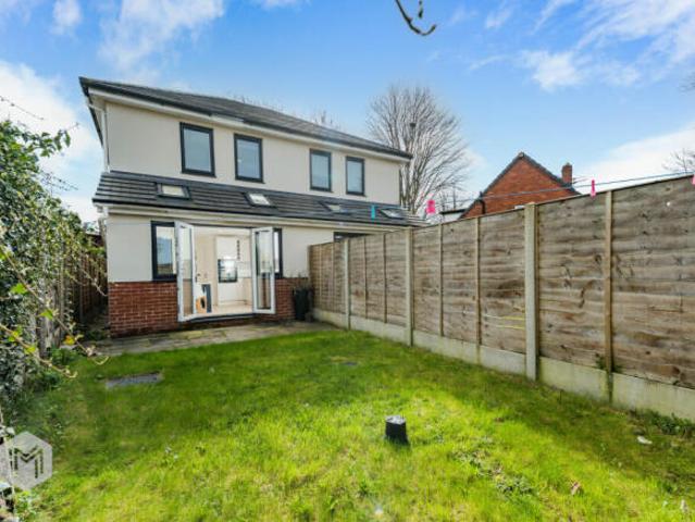 3 bedroom semi detached house for sale in Mosley Street, Radcliffe, Manchester, Greater Manchester, M26 4PF, M26