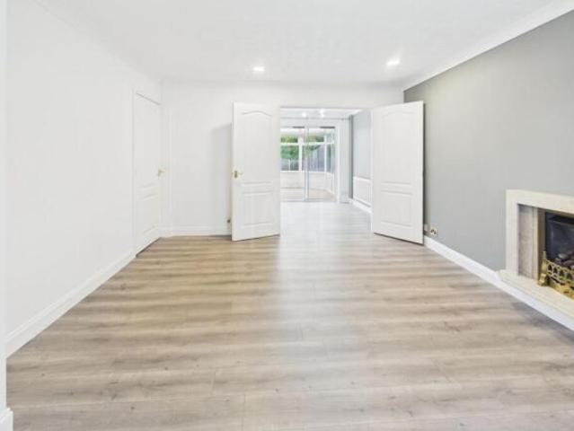 3 bedroom semi detached house for sale in Mossdale Close, Great Sankey, WA5