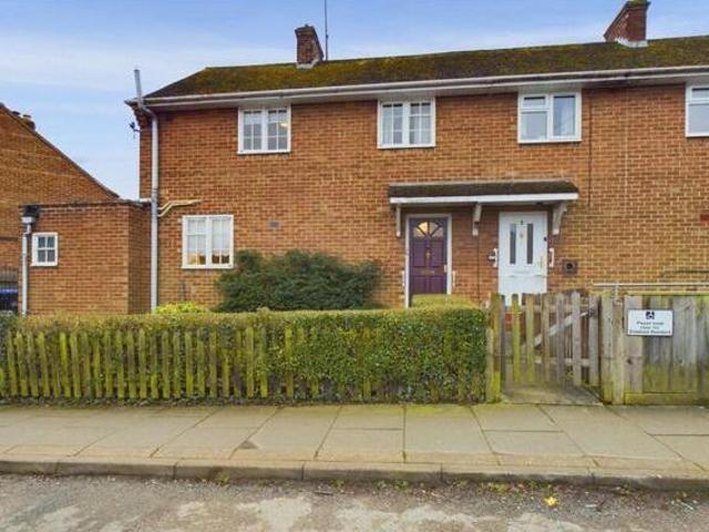3 Bedroom Semi detached House For Sale In Moulton