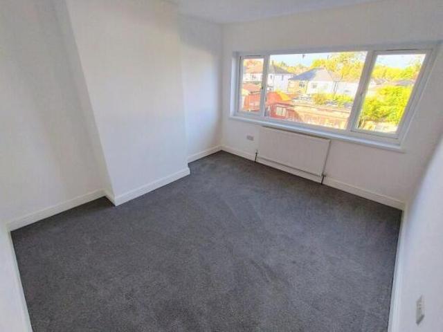 3 bedroom semi detached house for sale in Mount Road, Lanesfield, Wolverhampton, WV4