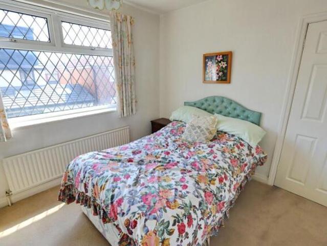 3 bedroom semi detached house for sale in Mount Road, Prestwich, M25