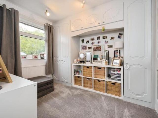 3 bedroom semi detached house for sale in Mountain Ash Close, Southampton, SO18
