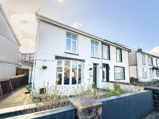 3 Bedroom Semi detached House For Sale In Mountain Ash, Rct