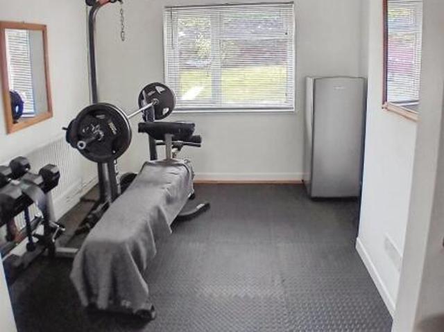 3 bedroom semi detached house for sale in Mulberry Drive, Bristol, BS15
