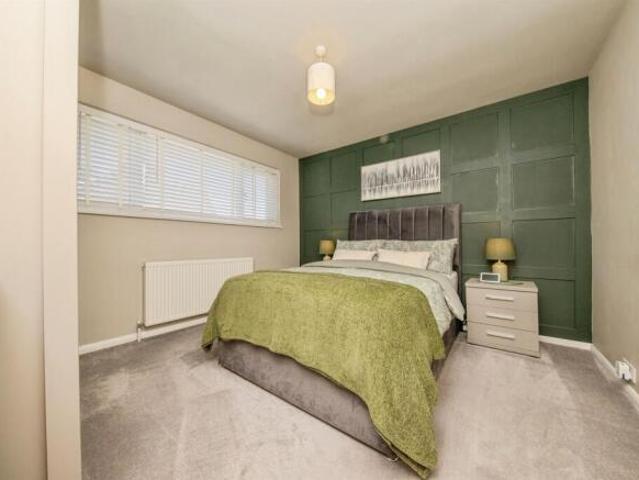 3 bedroom semi detached house for sale in Nacton Road, Ipswich, IP3