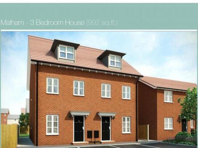 3 Bedroom Semi detached House For Sale In Navigation Point, Aire View