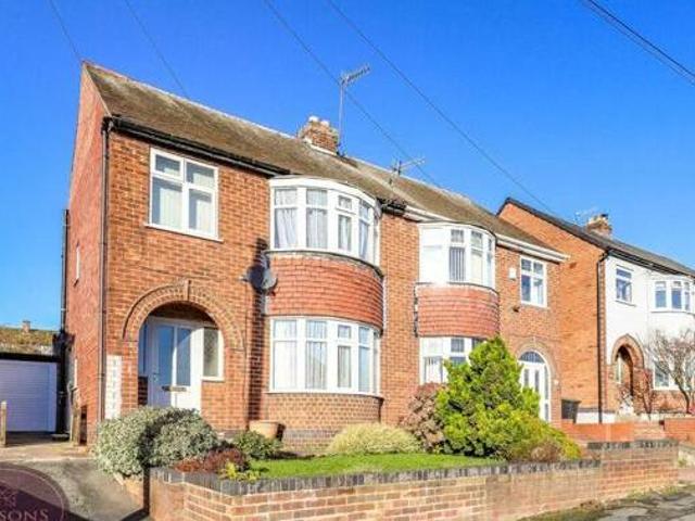 3 Bedroom Semi detached House For Sale In Newthorpe, Nottingham