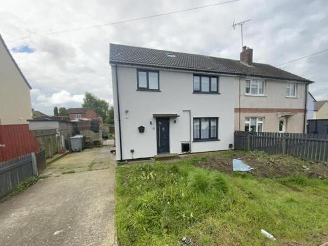 3 Bedroom Semi detached House For Sale In New Ollerton