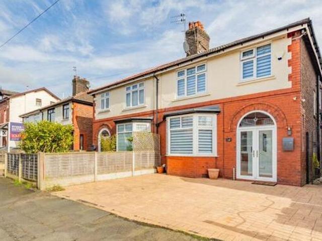 3 Bedroom Semi detached House For Sale In New Moston, Manchester