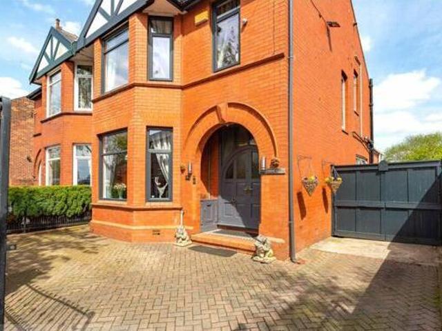 3 Bedroom Semi detached House For Sale In New Moston, Manchester