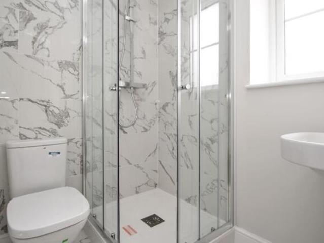 3 bedroom semi detached house for sale in New Pond Road, Benenden, TN17