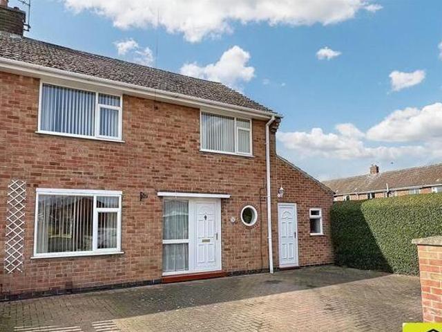 3 Bedroom Semi detached House For Sale In Newark