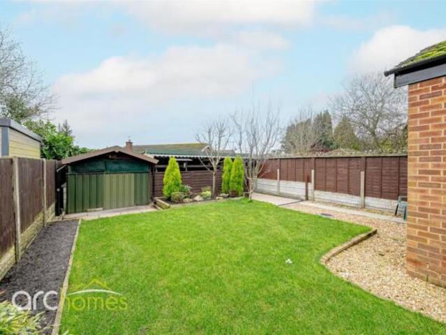 3 bedroom semi detached house for sale in Newbrook Road, Atherton, Manchester, M46