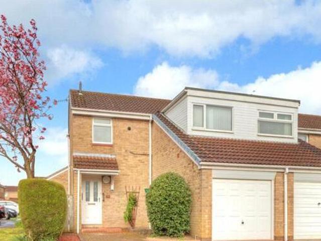 3 Bedroom Semi detached House For Sale In Newcastle Upon Tyne, Tyne And Wear