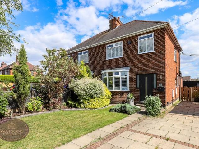 3 bedroom semi detached house for sale in Newdigate Road, Watnall, Nottingham, NG16