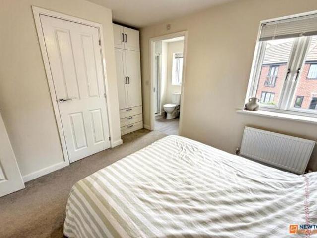 3 bedroom semi detached house for sale in Noble Close, Gunthorpe, Peterborough, PE4