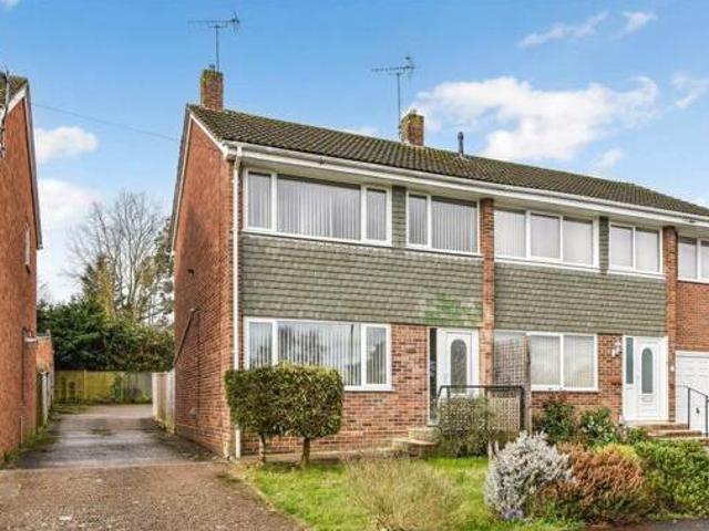 3 Bedroom Semi detached House For Sale In North Baddesley