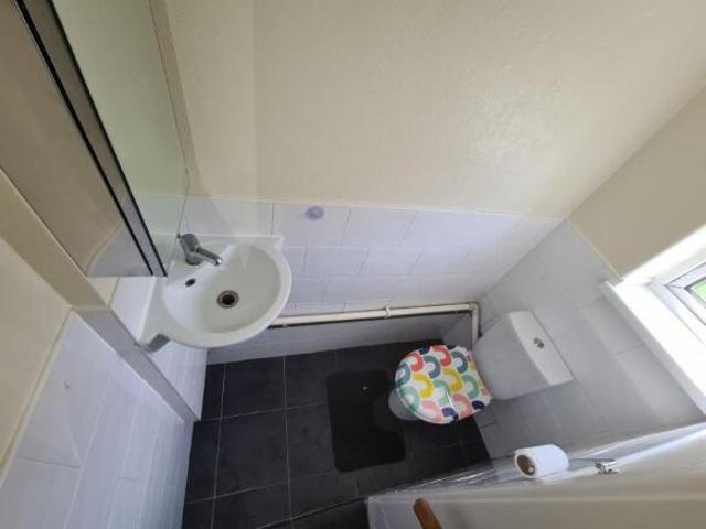 3 bedroom semi detached house for sale in North Road, Clayton, M11
