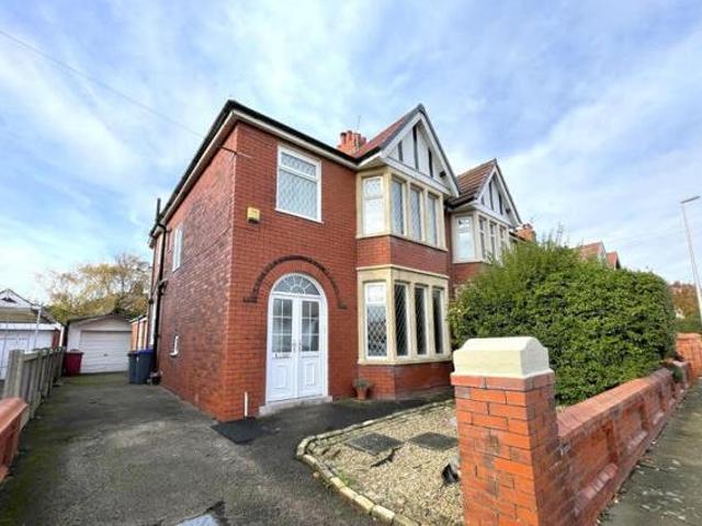 3 Bedroom Semi detached House For Sale In North Shore