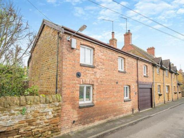 3 Bedroom Semi detached House For Sale In Northamptonshire