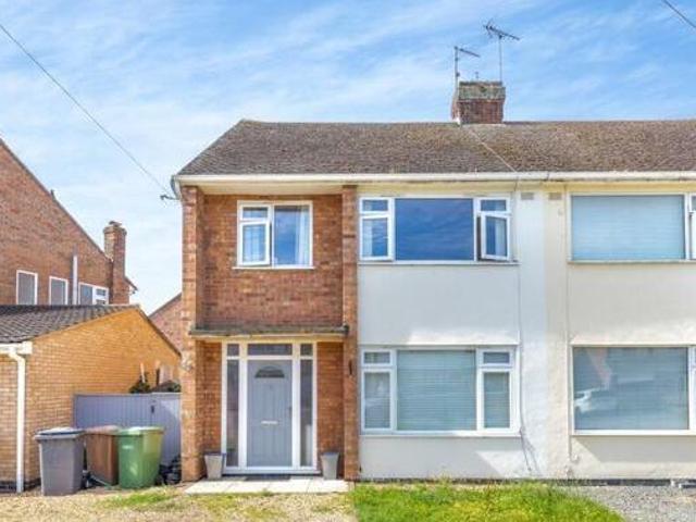 3 Bedroom Semi detached House For Sale In Northborough