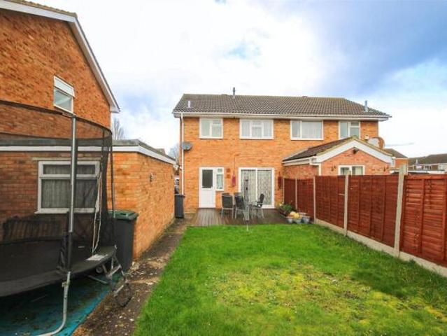 3 bedroom semi detached house for sale in Northdale Close, Kempston, Bedford, Bedfordshire, MK42