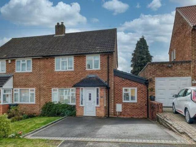 3 Bedroom Semi detached House For Sale In Northfield, Birmingham