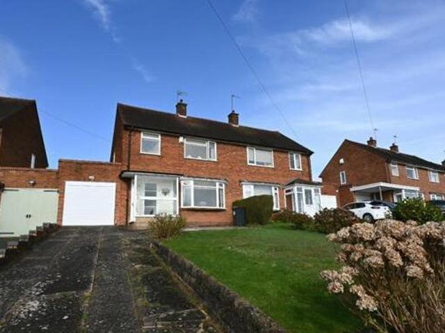 3 Bedroom Semi detached House For Sale In Northfield, Birmingham
