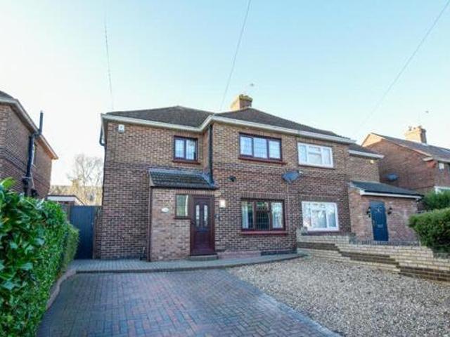 3 Bedroom Semi detached House For Sale In Northfleet, Gravesend