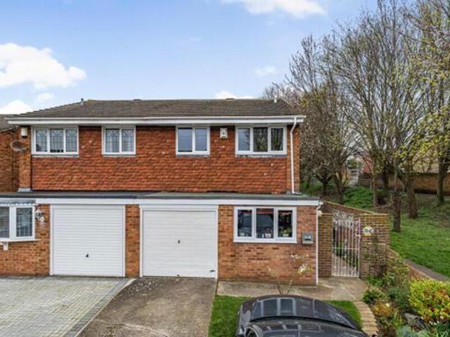 3 Bedroom Semi detached House For Sale In Northfleet
