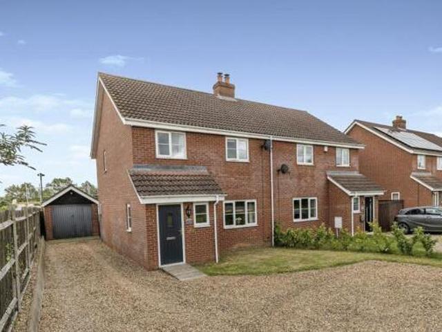 3 Bedroom Semi detached House For Sale In Norwich, Norfolk