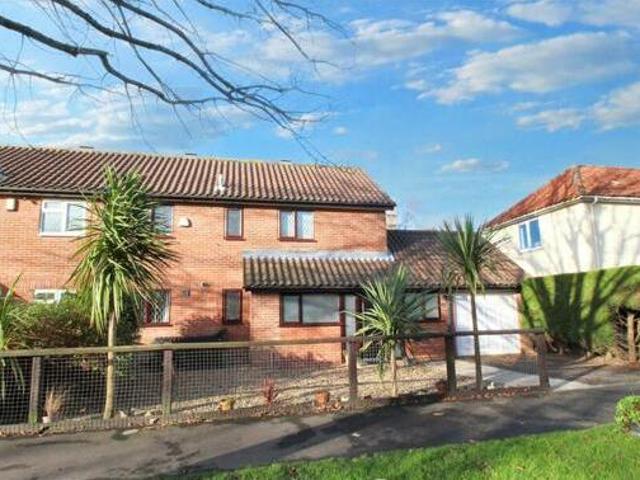3 Bedroom Semi detached House For Sale In Norwich, Norfolk