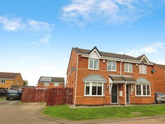 3 Bedroom Semi detached House For Sale In Normanton