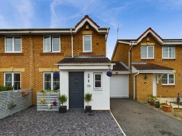 3 Bedroom Semi detached House For Sale In Normanton