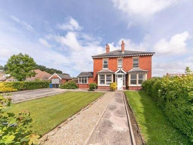3 Bedroom Semi detached House For Sale In Normoss Road