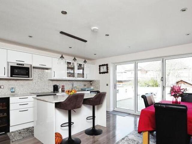 3 Bedroom Semi detached House For Sale In Nottingham, Nottinghamshire