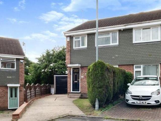 3 Bedroom Semi detached House For Sale In Nottingham, Nottinghamshire