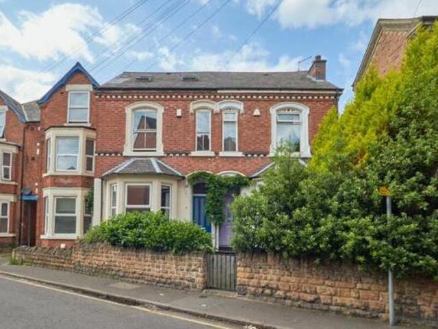 3 Bedroom Semi detached House For Sale In Nottingham