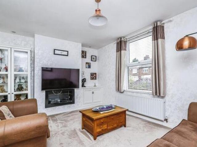 3 Bedroom Semi detached House For Sale In Nottingham