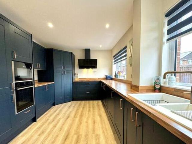 3 Bedroom Semi detached House For Sale In Nythe