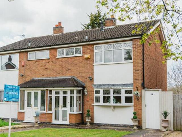 3 Bedroom Semi detached House For Sale In Oadby