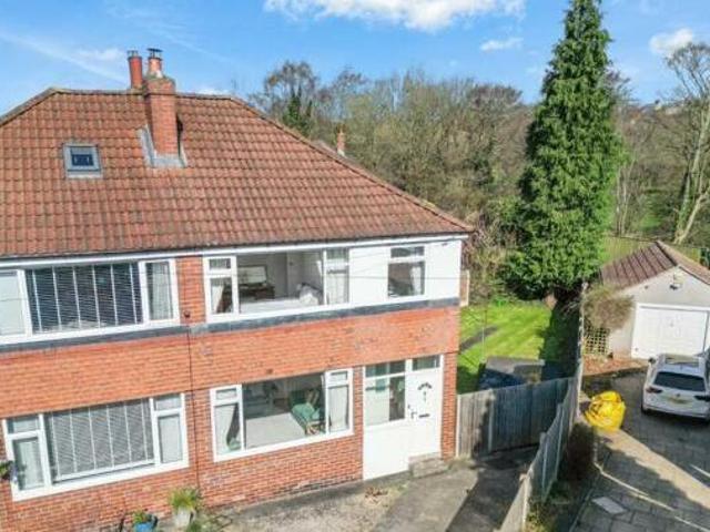 3 Bedroom Semi detached House For Sale In Oakwood