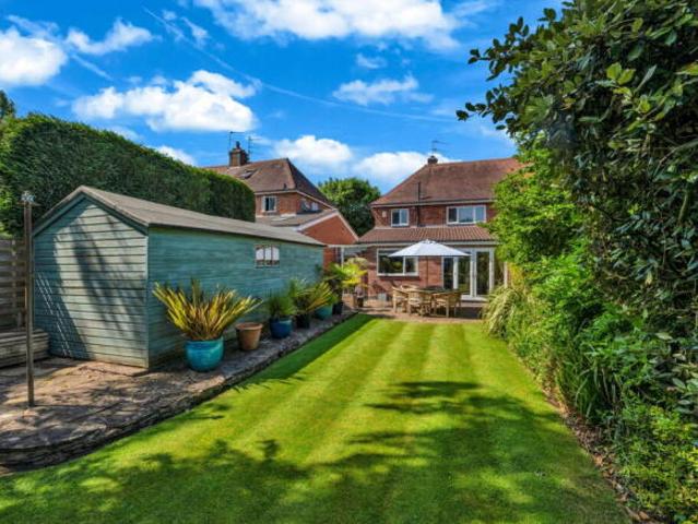 3 bedroom semi detached house for sale in Oakfield Avenue, Birstall, LE4 3DR, LE4