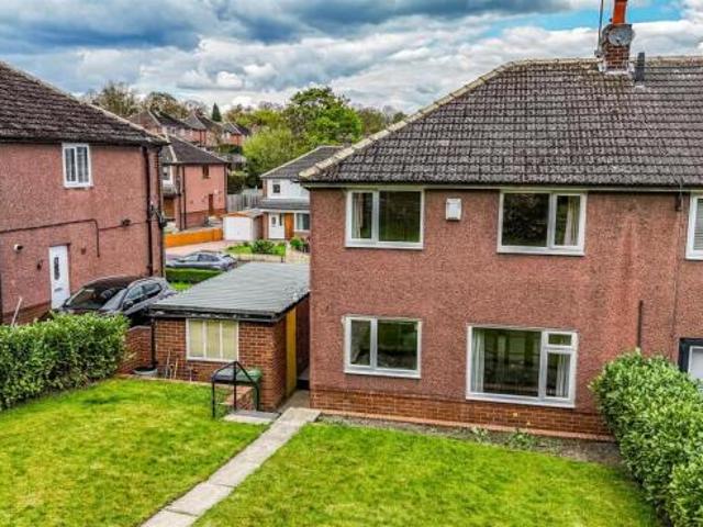 3 bedroom semi detached house for sale in Oaklands Drive, Huddersfield, HD5