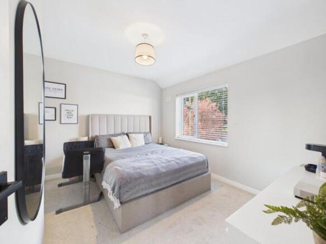 3 bedroom semi detached house for sale in Oakleaze, Gloucester, Gloucestershire, GL2