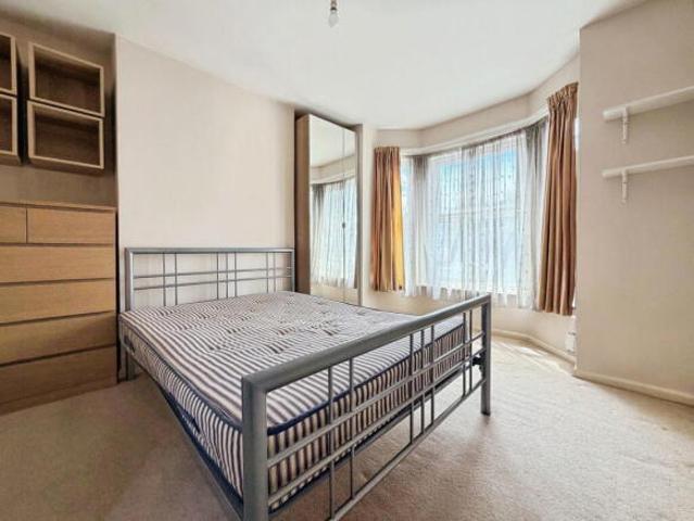 3 bedroom semi detached house for sale in Oakley Road, Southampton, SO16 4LL, SO16
