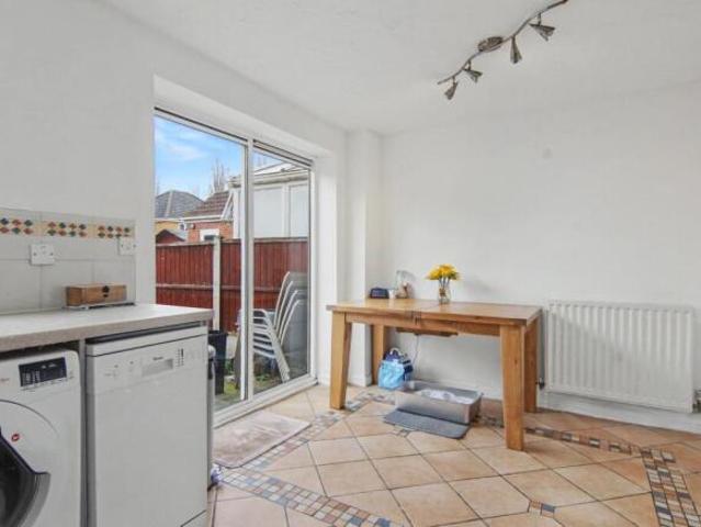 3 bedroom semi detached house for sale in Oatlands Close, Coventry, CV6